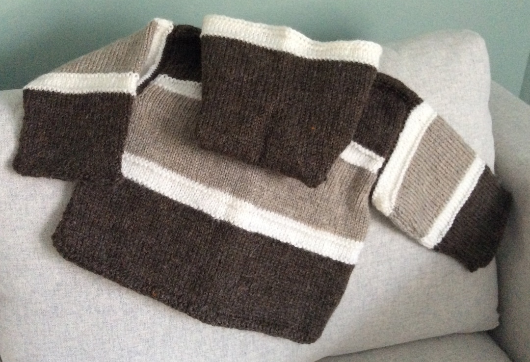 Hand knitted hoodie - Etsy España