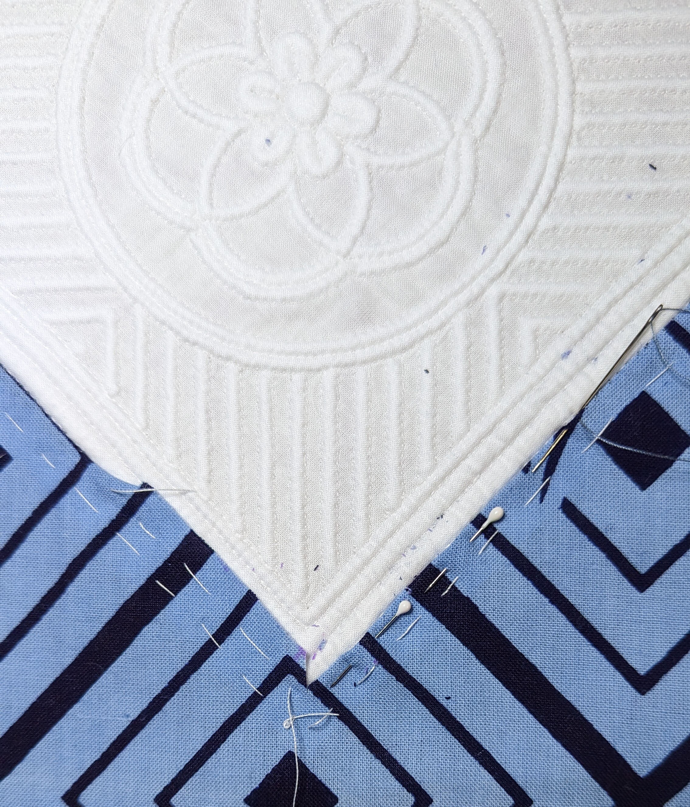 Kit Basic Boutis: Rosette De Ville Introductory Kit With Pattern and ...