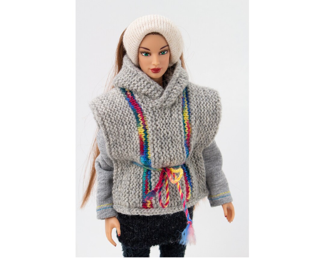 1/6 Scale Cape With Hood Hand-knit for Barbie and IT Size Doll - Etsy