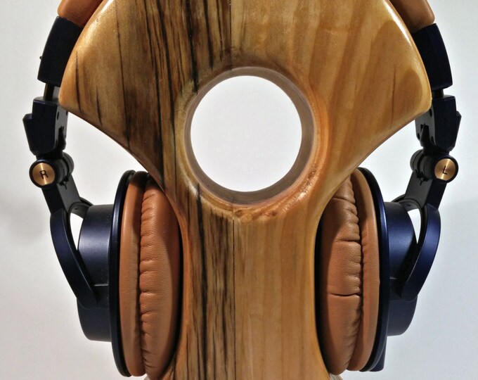Reclaimed Cedar Wood Headphone Stand Handcrafted in Ireland - Etsy
