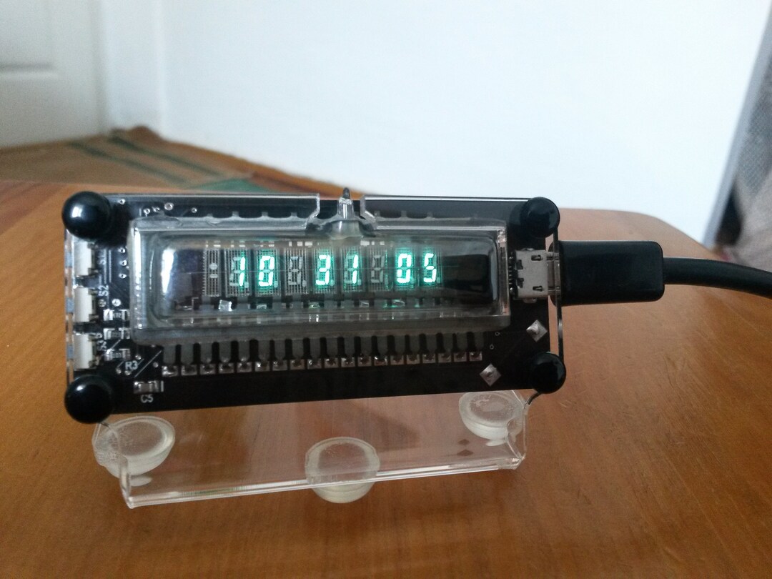 Extra Small Nixie Tube Clock IV-28 VFD Vintage Desk Clock Video - Etsy
