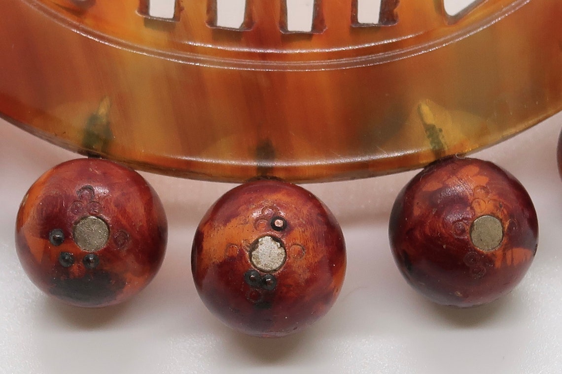 Victorian Peigne Josephine Wood Balls Horn Hair Comb Antique - Etsy