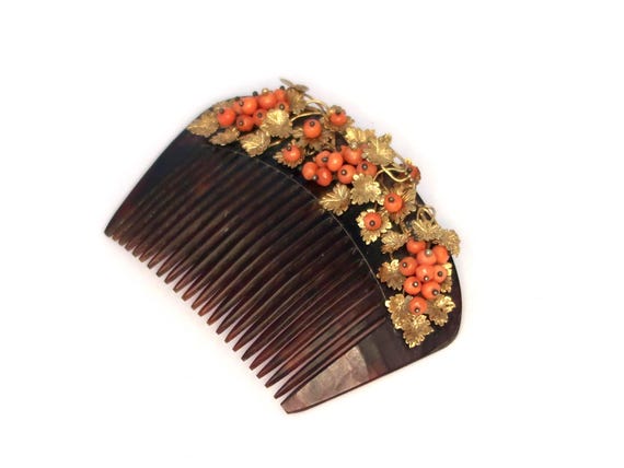 Antique Payneta 8K Gold Vine Coral Grape Clusters - P… - Gem