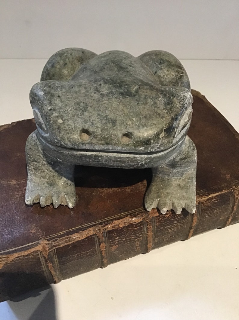 Vintage Soapstone Frog Inuit First Nations - Etsy