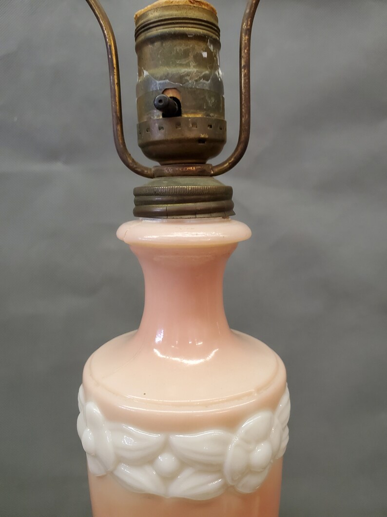 Single Pink Aladdin Alacite Table Lamp W/floral Band in - Etsy