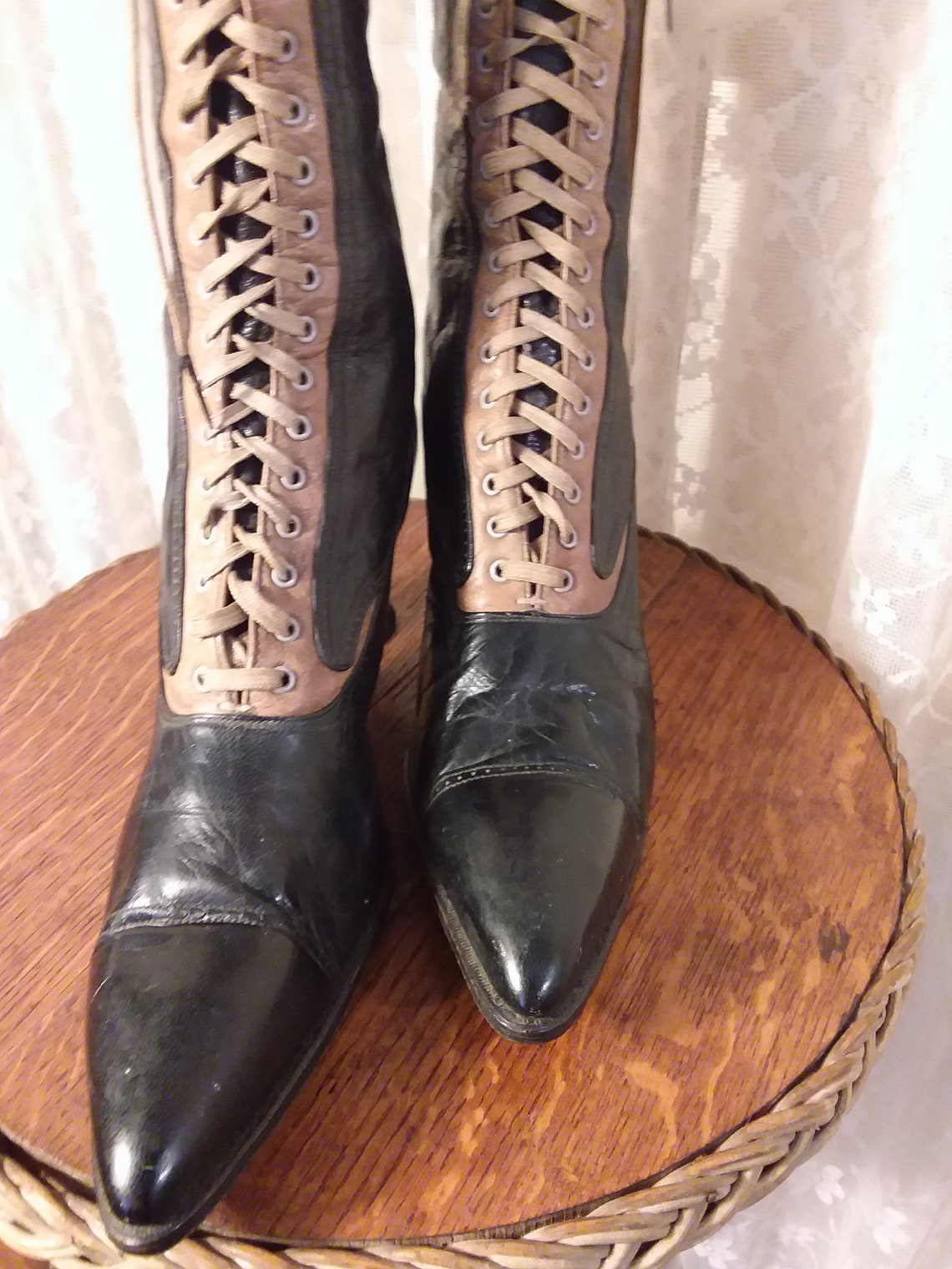 Women's Victorian Black and Tan Leather Wing Tip Lace up - Etsy