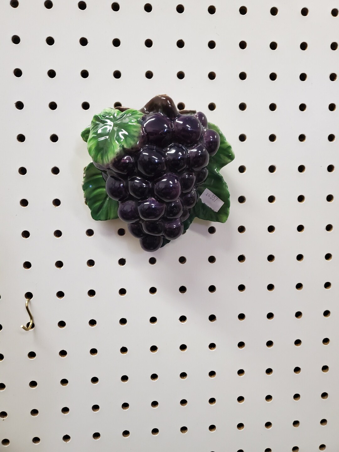 Wall Pocket, Grape Bunch, Rear Hole to Mount, 5high, 5wide, 3deep, Hand ...