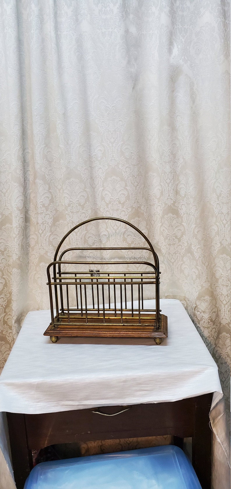 Oak & Brass Hotel Magazine/newspaper Rack/holder/carrier. 3 - Etsy
