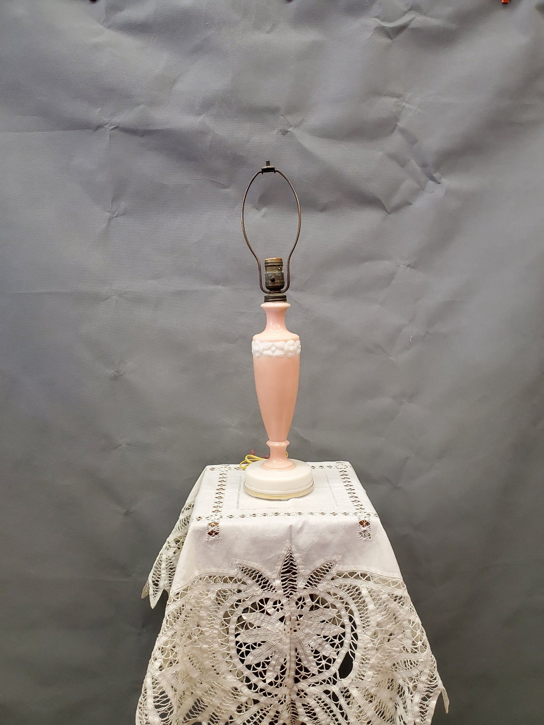 Single Pink Aladdin Alacite Table Lamp W/floral Band in - Etsy