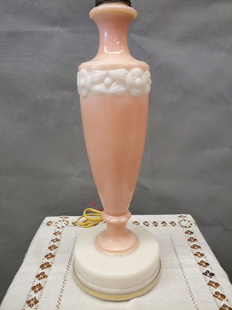 Single Pink Aladdin Alacite Table Lamp W/floral Band in - Etsy
