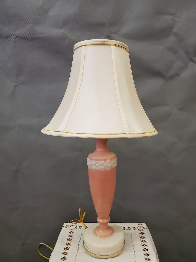 Single Pink Aladdin Alacite Table Lamp W/floral Band in - Etsy