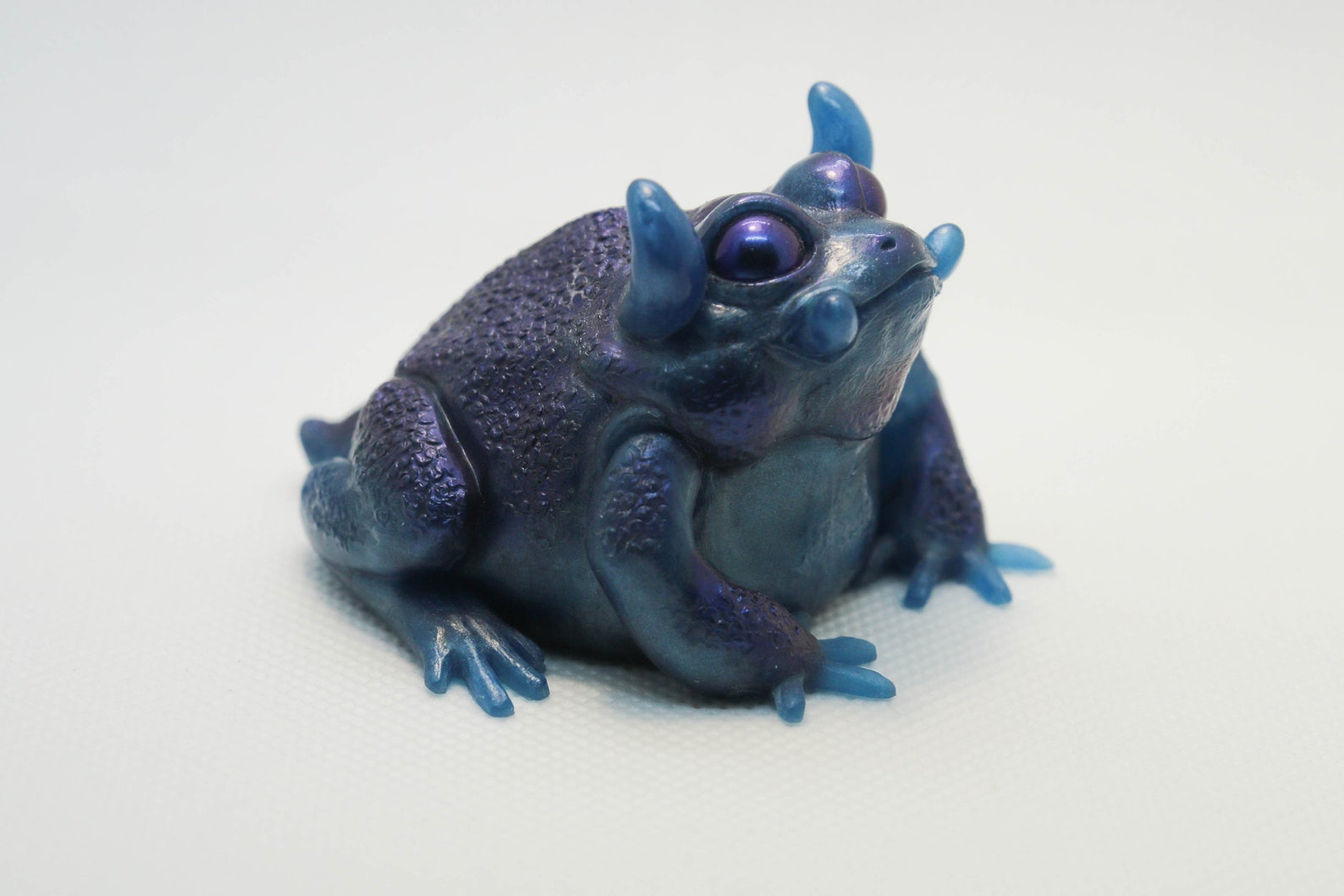 Yokai Toad Frog sculpture | Etsy