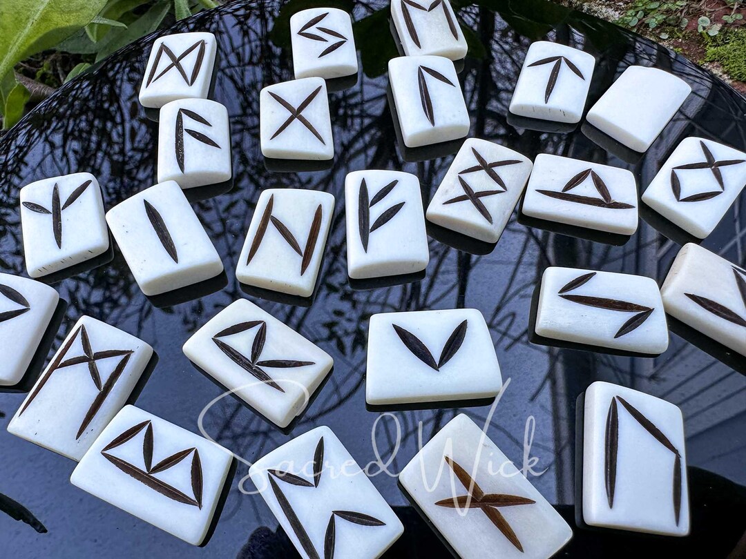 Water Buffalo Bone RUNES Elder Futhark Set for Divination, Viking Runes ...