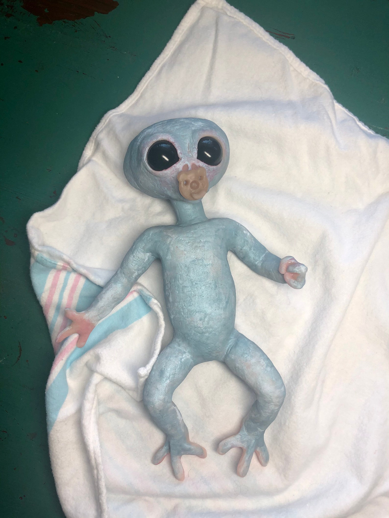 Full body silicone mini baby Alien gender neutral in super | Etsy