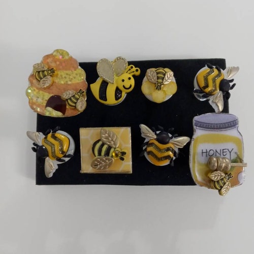 5 Book Page Paper Flower Hair Pins Literary Flowers for Prom | Etsy