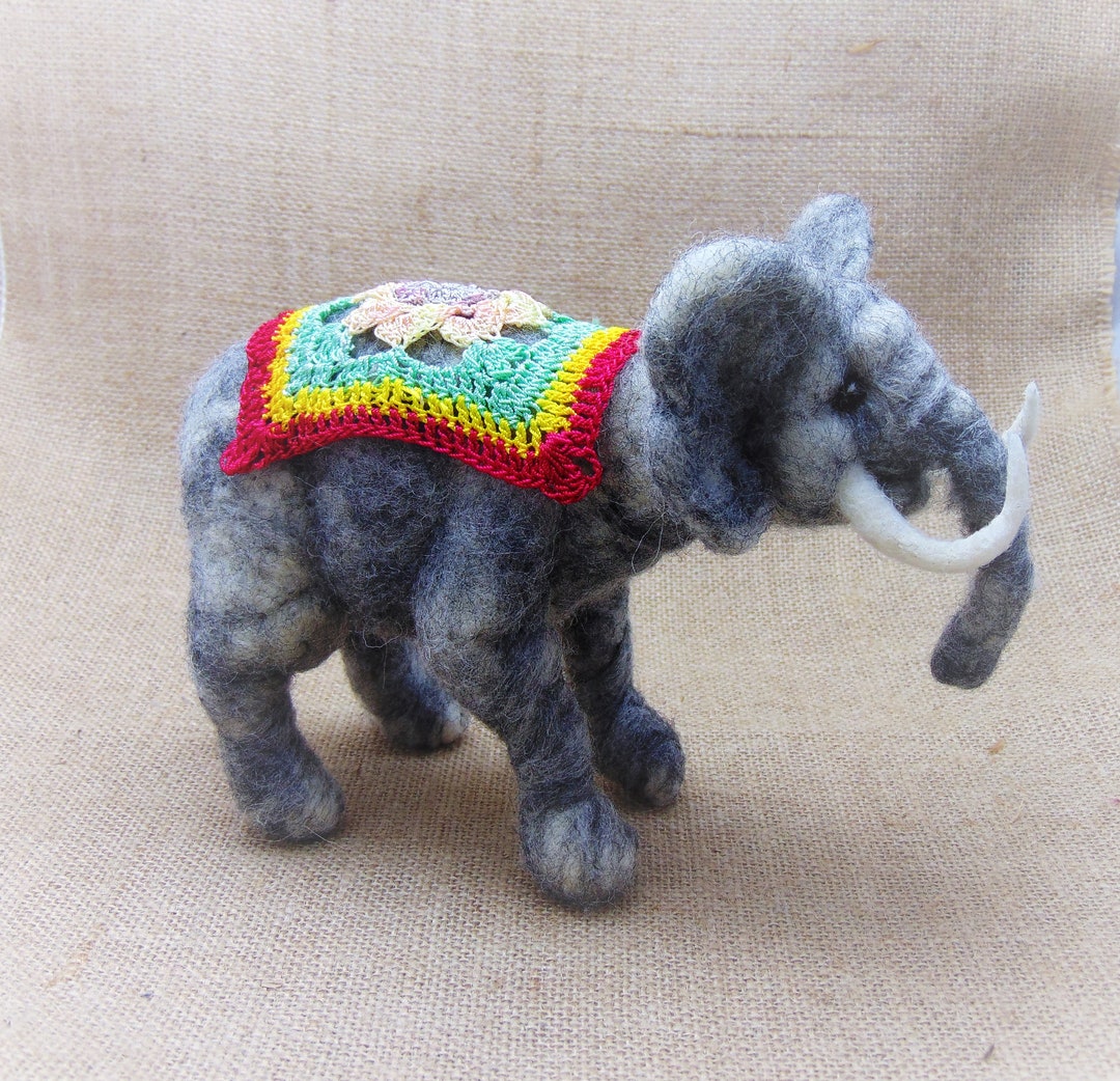 Needle Felted Elephant, Elephant With Crochet Blanket, Cute Elephant ...