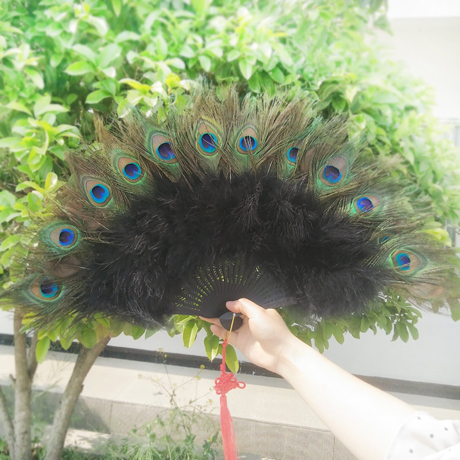 26*14 Inch Large Peacock Feather Hand Fans White Marabou Feather Fans ...