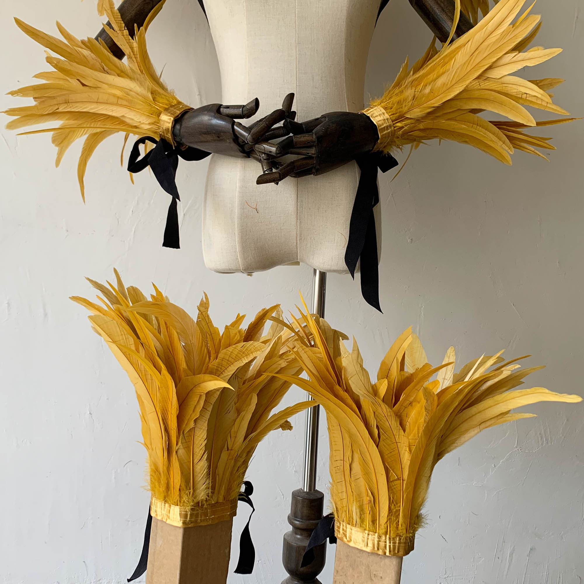 4ply Showgirl Feather Shawl/ Carnival Feather Scarf/ Wrap/gold Yellow ...