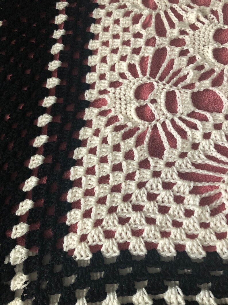 Skull Throw With Black Border | Etsy