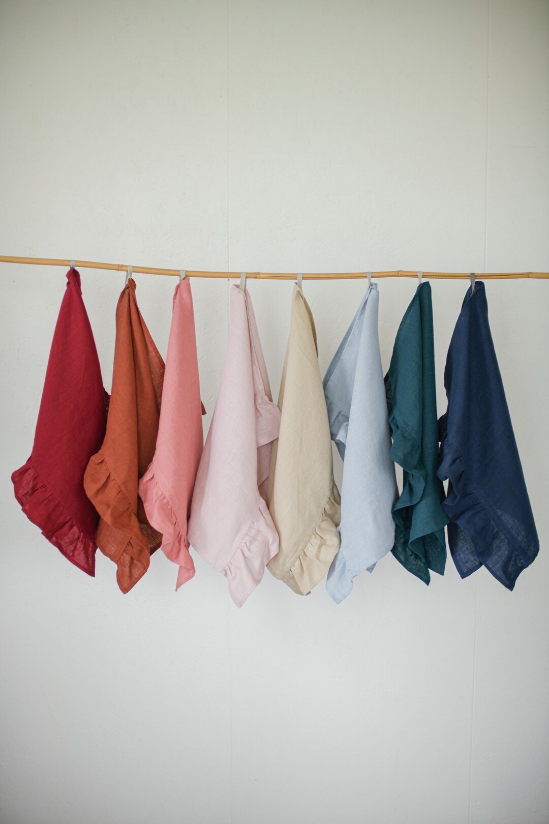 Towel With Ruffles From Linen / 20 X 27" Farmhouse Towels With Ruffle ...