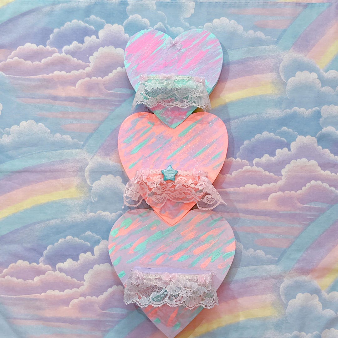 Fairy Kei Paint Splatter Wooden Heart Shelf - Etsy