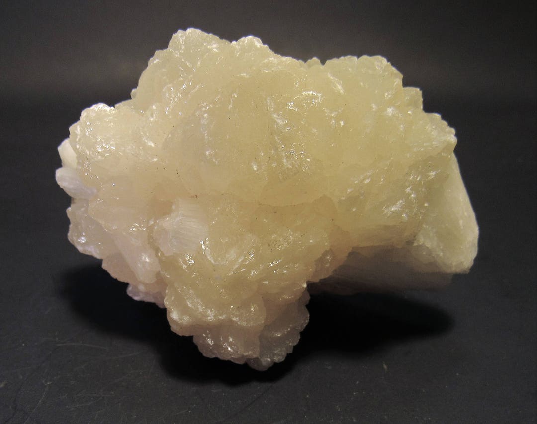 Stilbite, India - Etsy