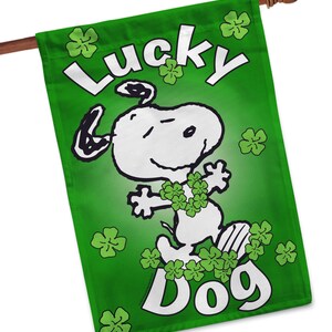 Peanuts Clover Dancing Snoopy Garden Flag, St Patrick's Day Snoopy ...