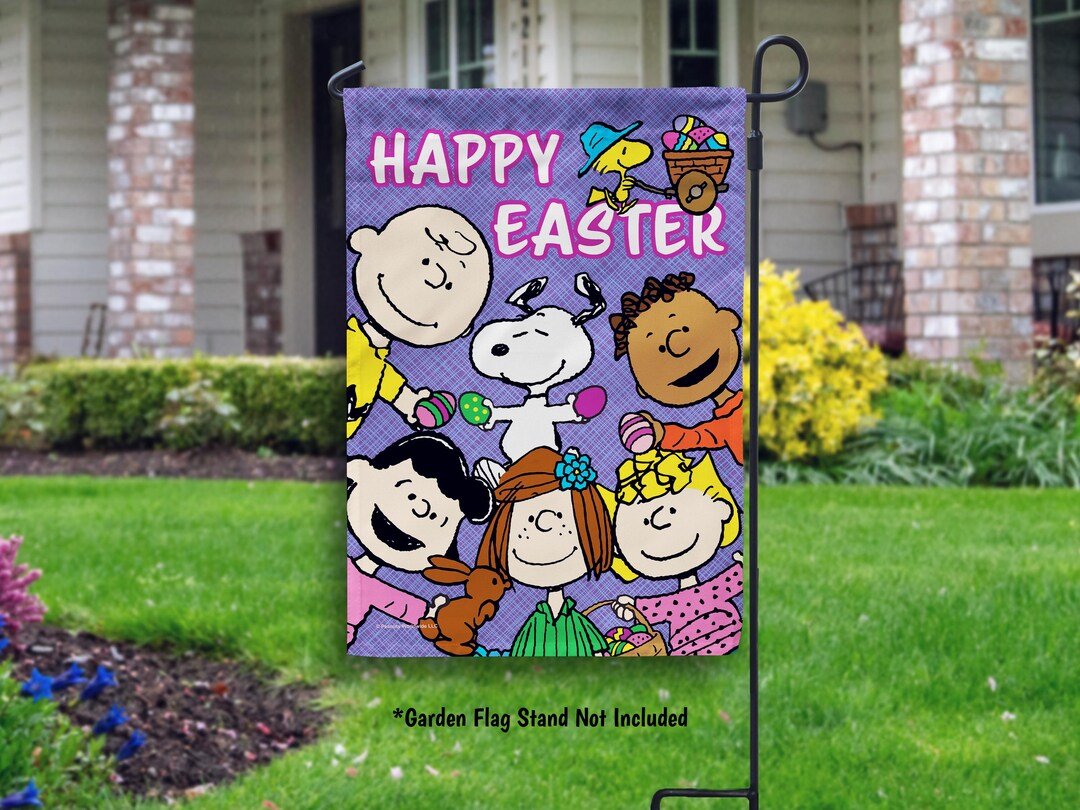 Peanuts Characters Easter Garden Flag, Charlie Brown and Snoopy Easter ...