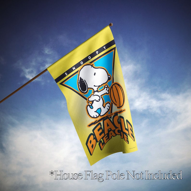 Peanuts Snoopy Basketball Garden Flag, Peanuts Outdoor Basketball Decor ...
