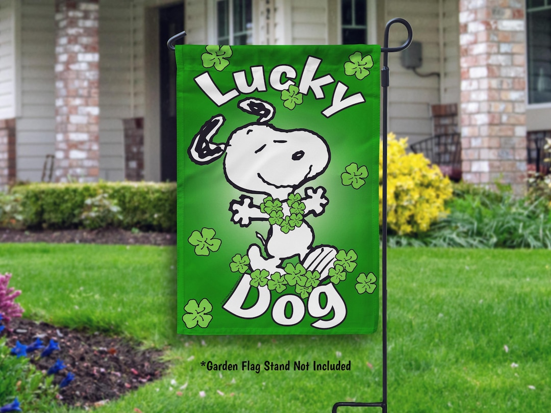 Peanuts Clover Dancing Snoopy Garden Flag, St Patrick's Day Snoopy ...
