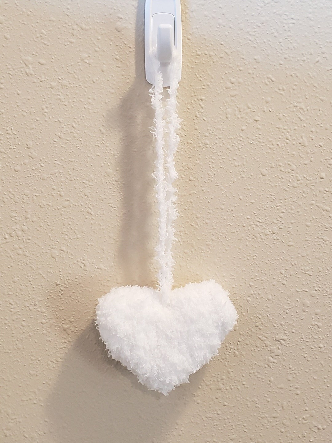 White Heart Wall Decor Soft Heart Decor Fuzzy Heart Wall Hanging ...