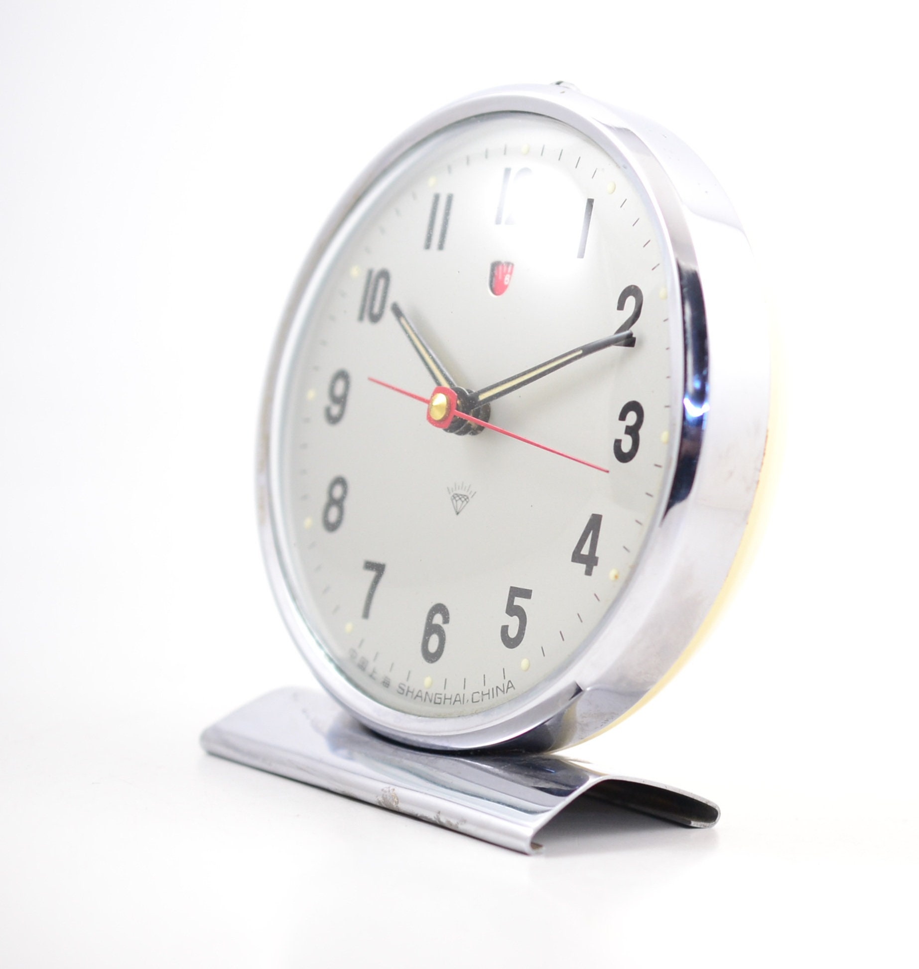 Vintage Alarm Clock DIAMOND SHANGHAI CHINA Mehanical. Working Vintage ...