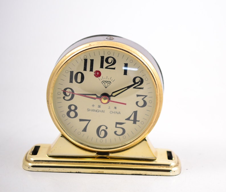 Vintage Alarm Clock SHANGHAI DIAMOND CHINA Mehanical. Working Vintage ...