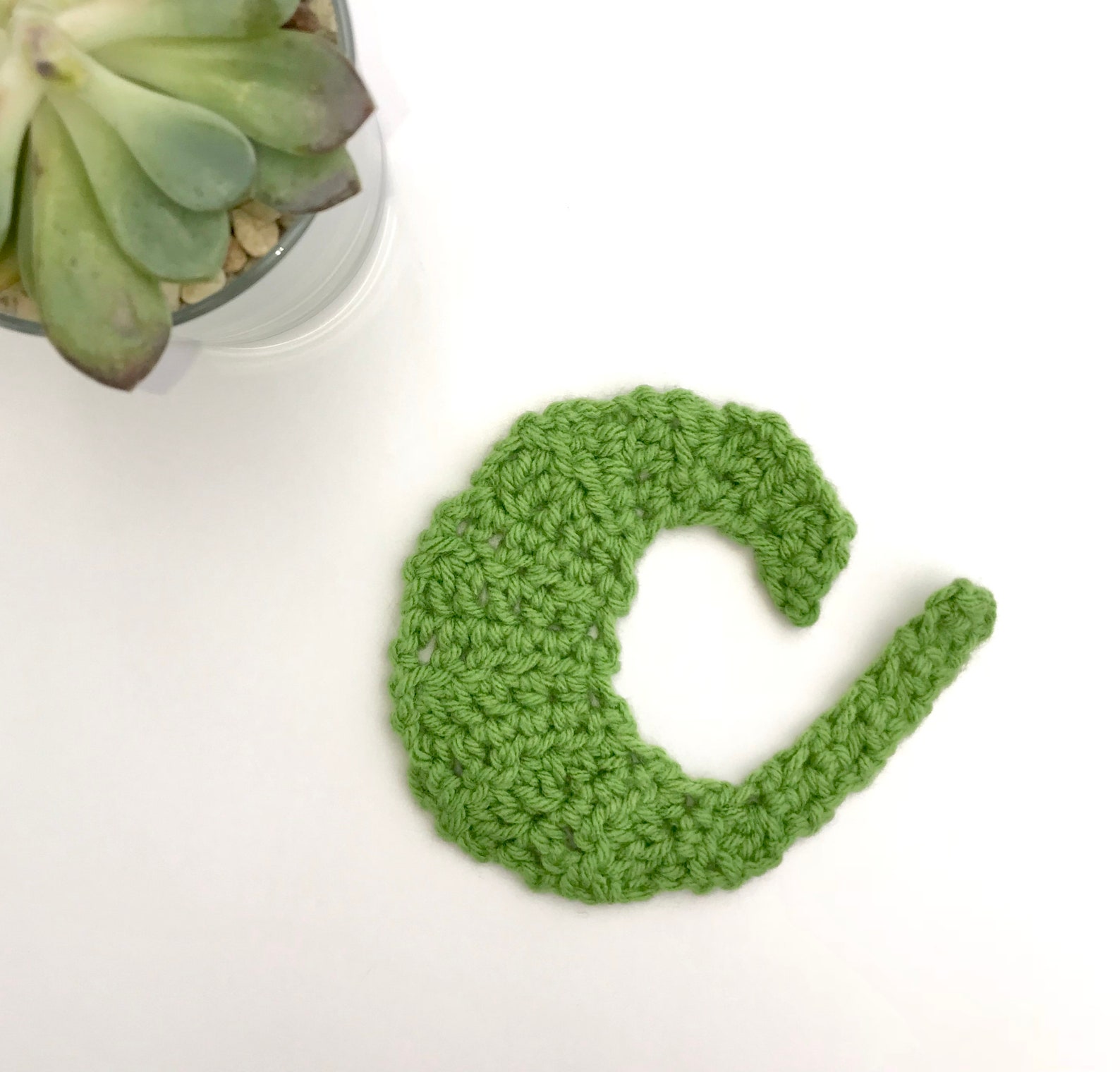 ANGELS & RAINBOWS Font Crochet Letter Pattern (10 Letters), Crochet ...
