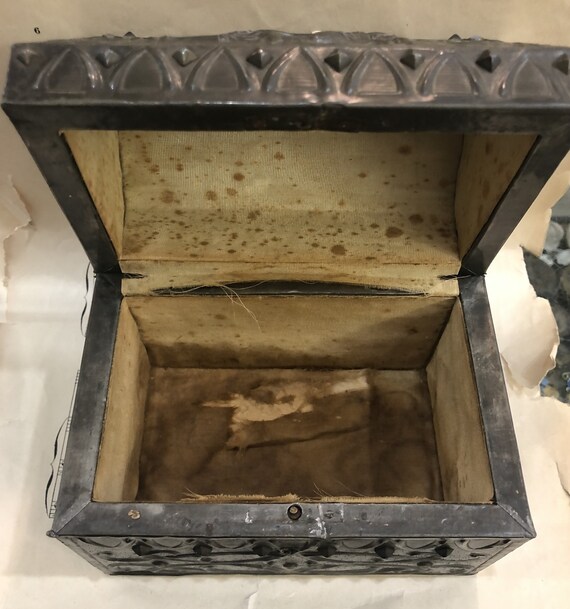 Rare Antique French Church Reliquary Box Chasse Knigh… - Gem