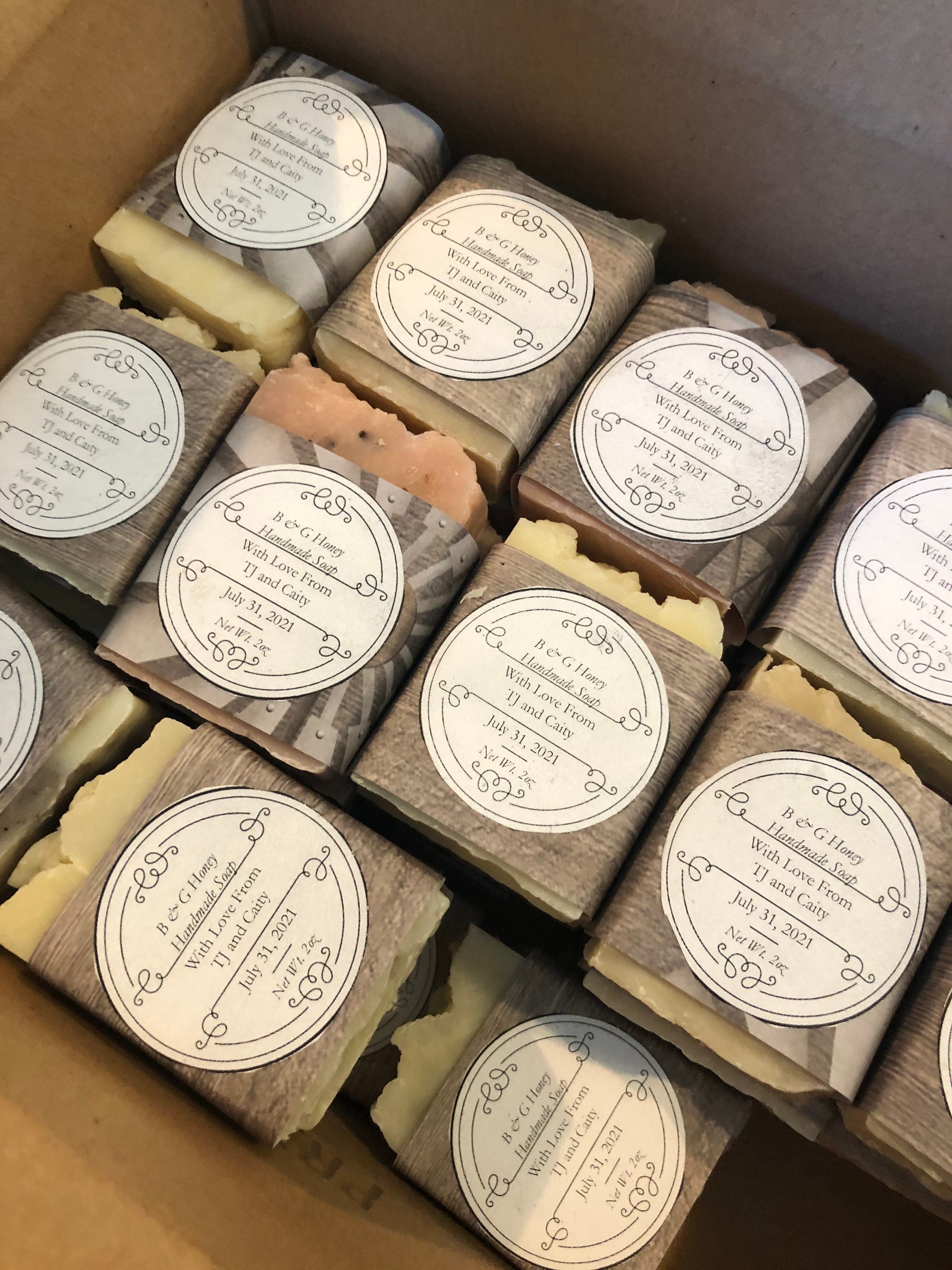 Sample Size Soap 40 or 100 Small Bars of Soap Great for Party | Etsy