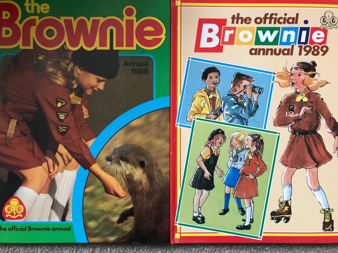 Vintage Brownie Annuals 1980's. - Etsy