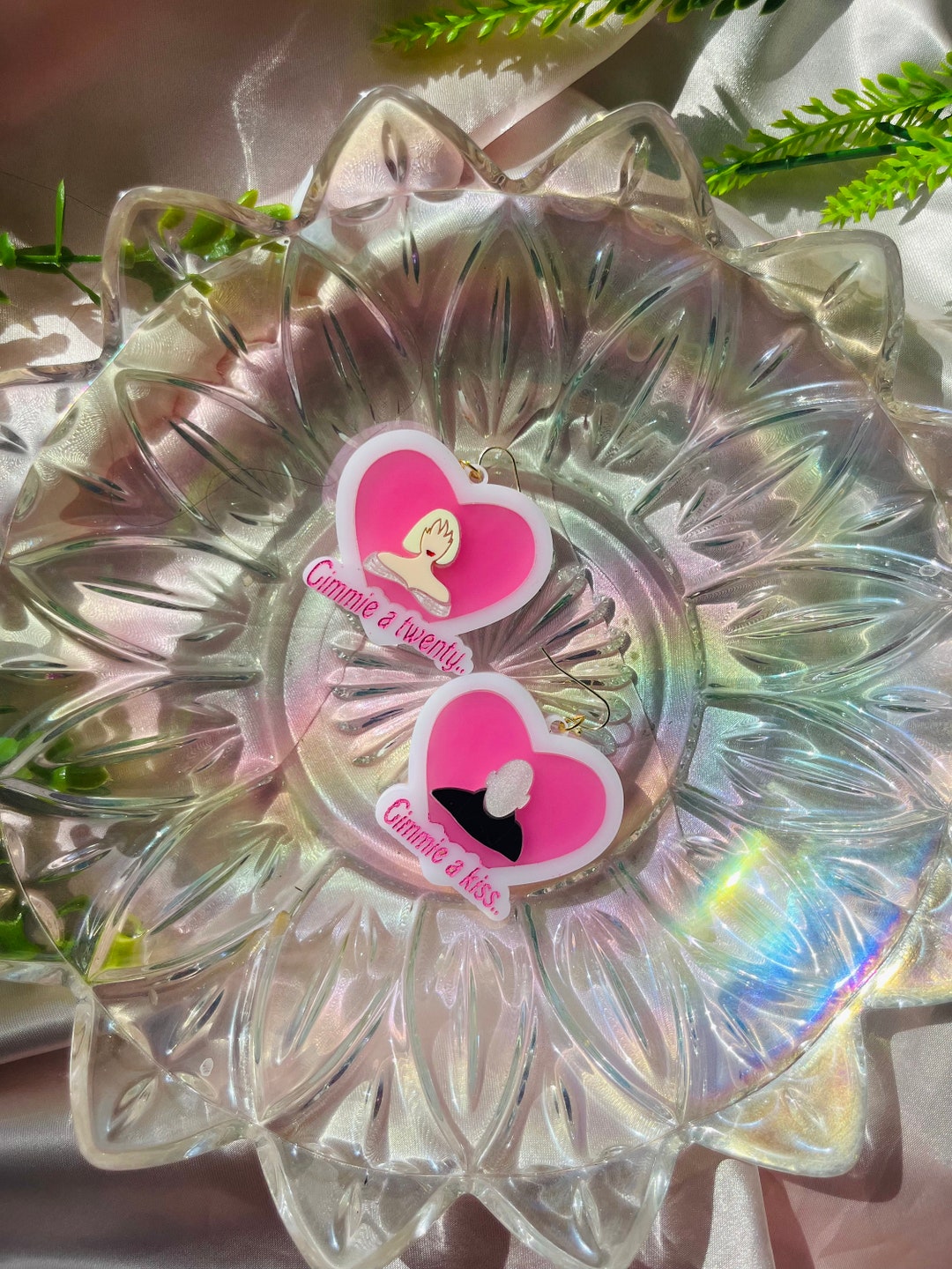 Fester and Debbie Addams Family Earrings "gimmie a Kiss.. Gimmie a ...