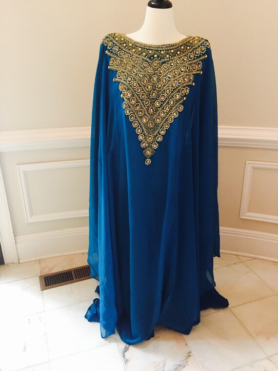 Agrémentée de déesse égyptienne Abaya Caftan Kaftan robe | Etsy