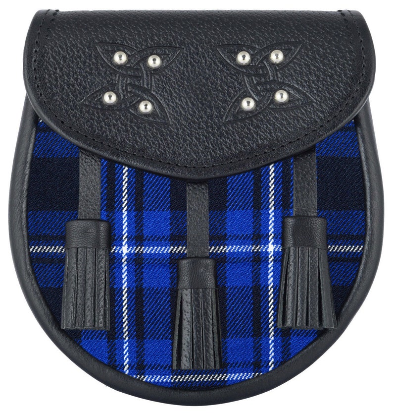 Scottish Traditional 8 Yard Tartan Kilt and 8 Accessories - Kilt Pin ...