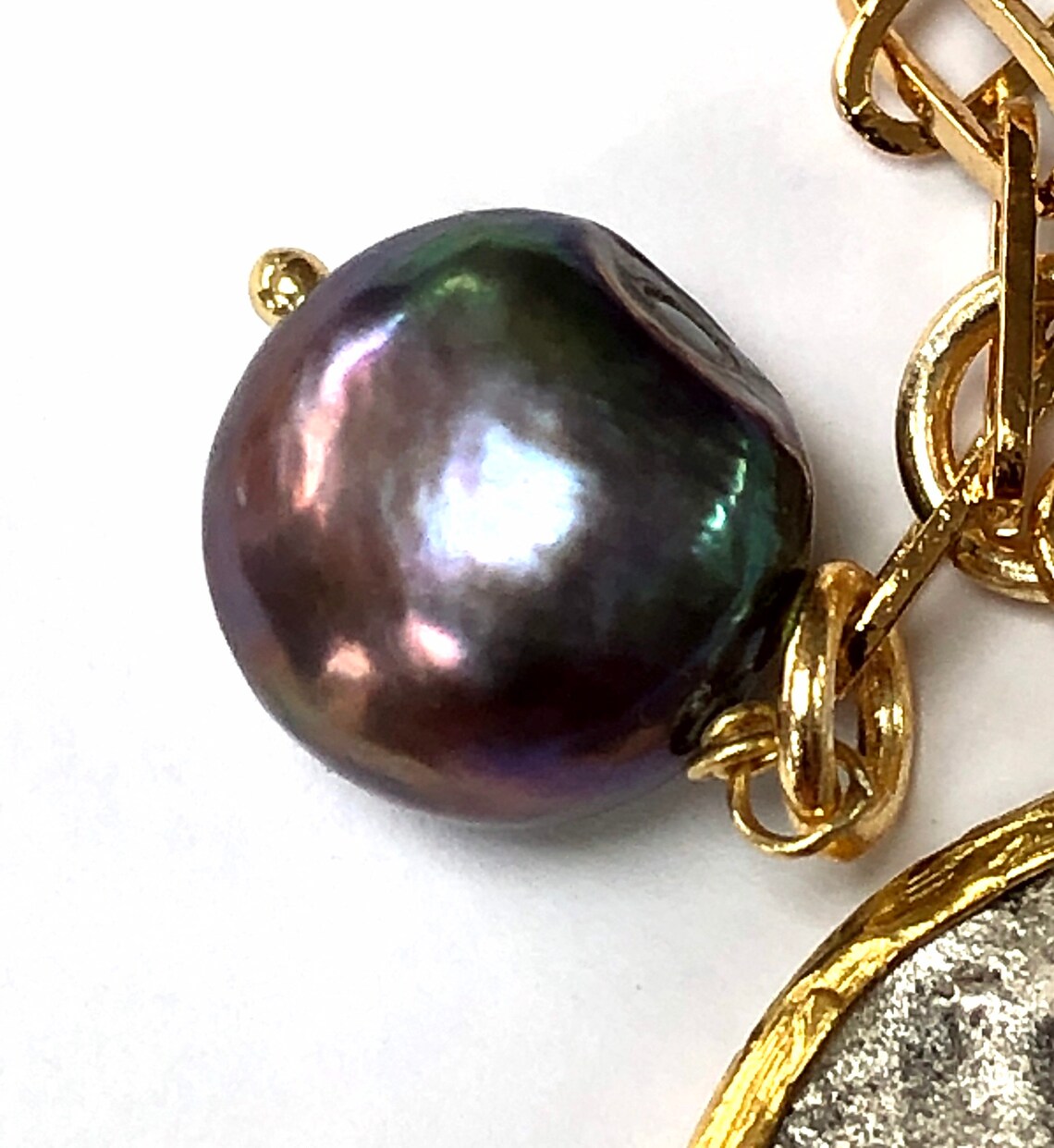Ancient Greek Style Medallion - Etsy