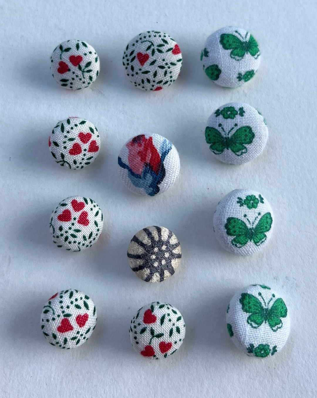 Collection of Cute Handmade Buttons Covered With Vintage Fabrics ...