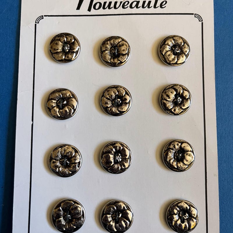 Large Floral Buttons - Etsy