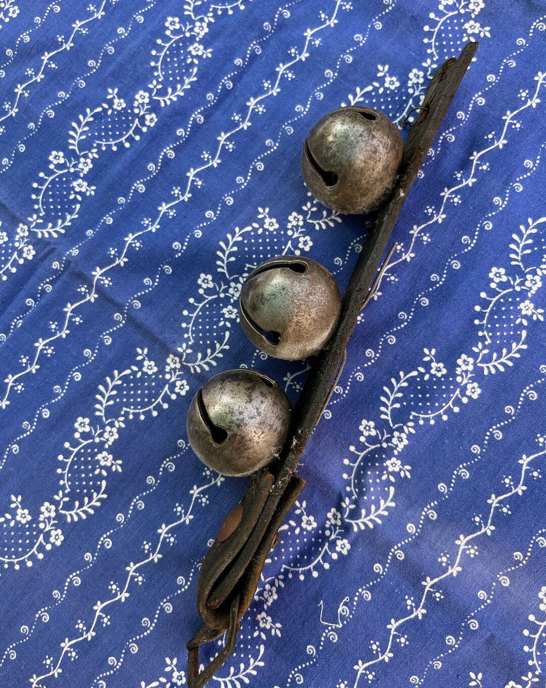 Antique Sleigh Bells on a Leather Belt, Vintage, Holiday Decor, Display ...