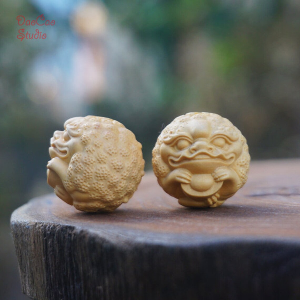 Natural Wood Bead 2pcs Boxwood Carved Toad Hold Money Guru - Etsy