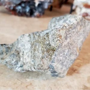 450g Mineralized Quartz With Copper - Etsy