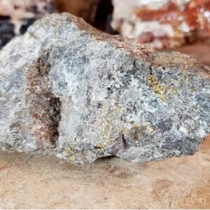 450g Mineralized Quartz With Copper - Etsy