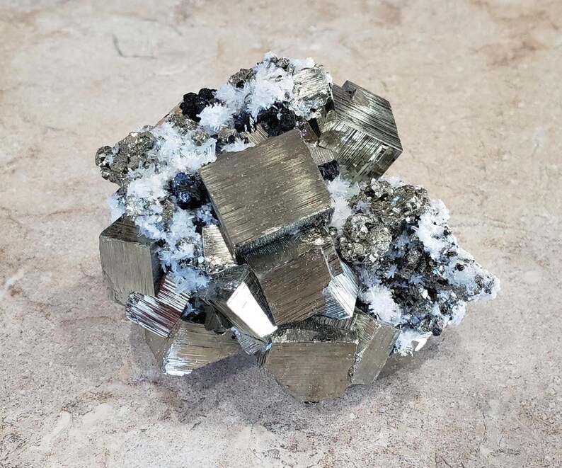 440g Iron Pyrite Peru - Etsy