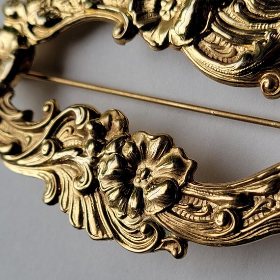 Antique / Vintage Ornate Floral Brooch / Pin Flowers … - Gem