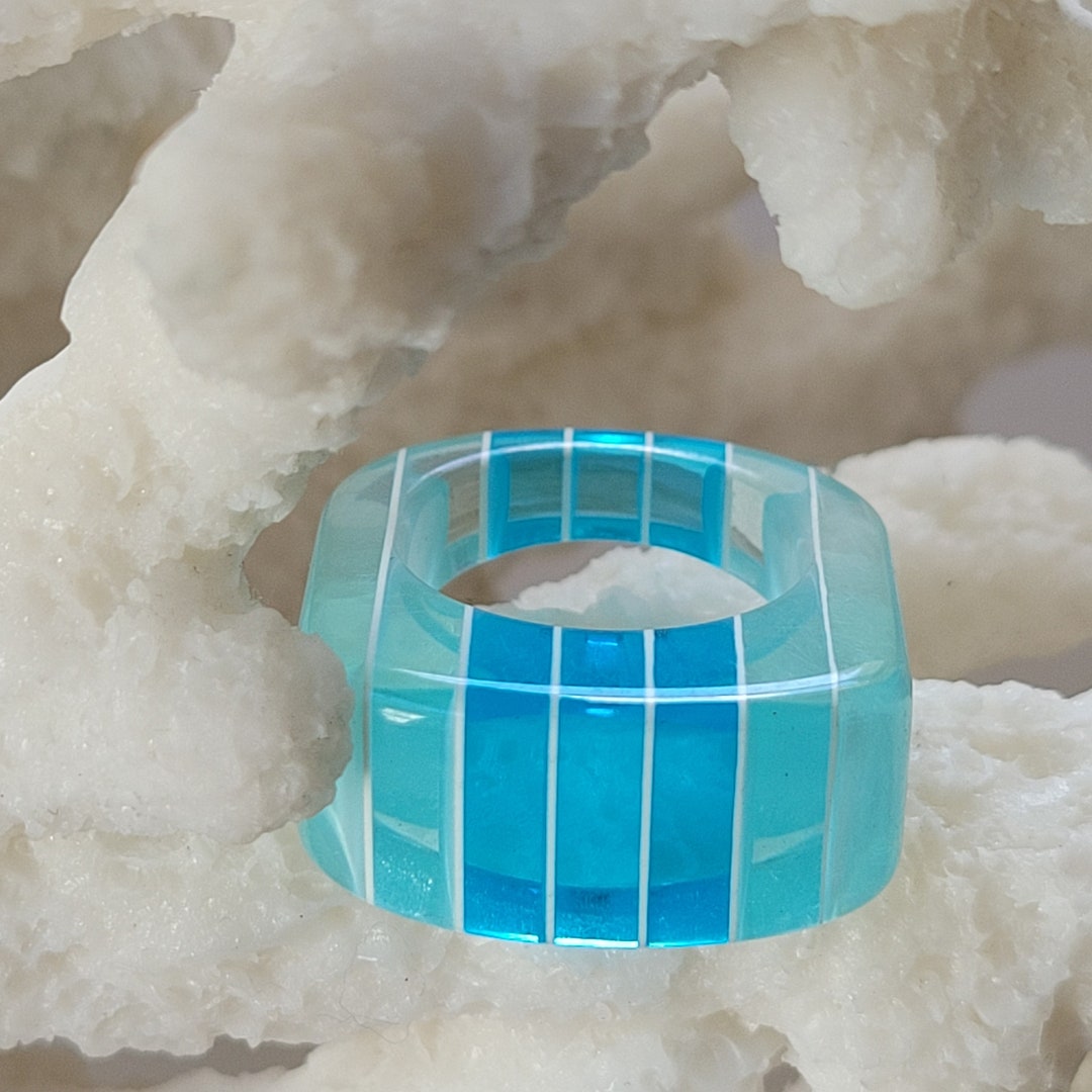 Retro Laminated, Stripe Acrylic / Resin Layered Ring Blue Color Ring ...
